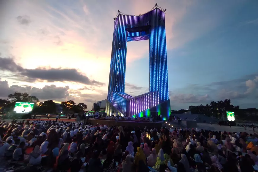 Nusapaper.com: Pusaran Sejarah dan Potensi Wisata di Bundaran Besar ...