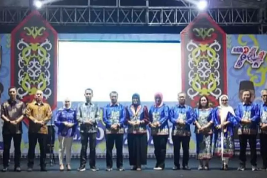 Nusapaper.com: Pj Sekda Buka Secara Resmi Batara Expo dan Festival ...